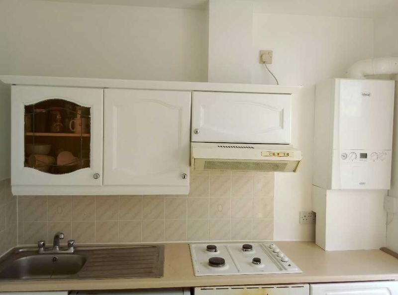 Painters & Decorators in London (SE9 4TU) - Pavel Mitkov Painting and ...