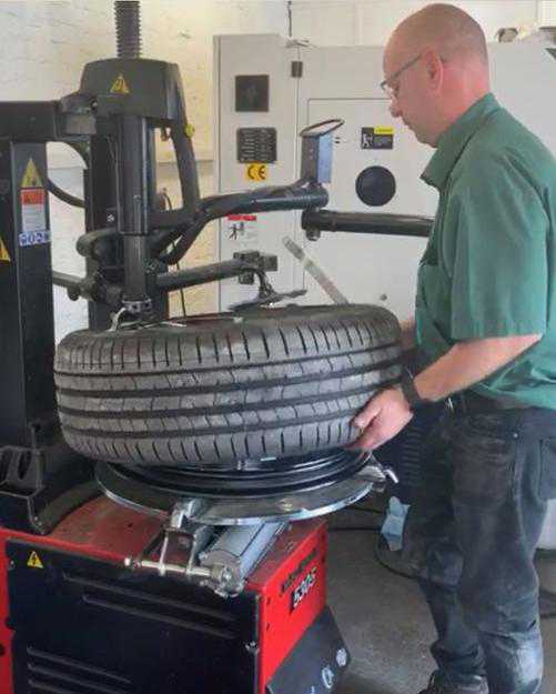 Top Work of the Month - Springbok Garage, Tooting | TrustAGarage